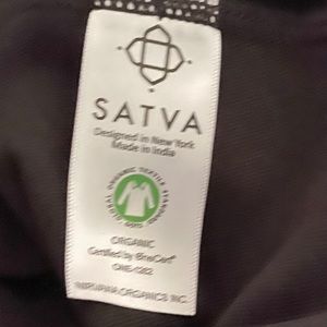 Satva | Pants & Jumpsuits | Satva Cassie Capri Black Organic Active ...